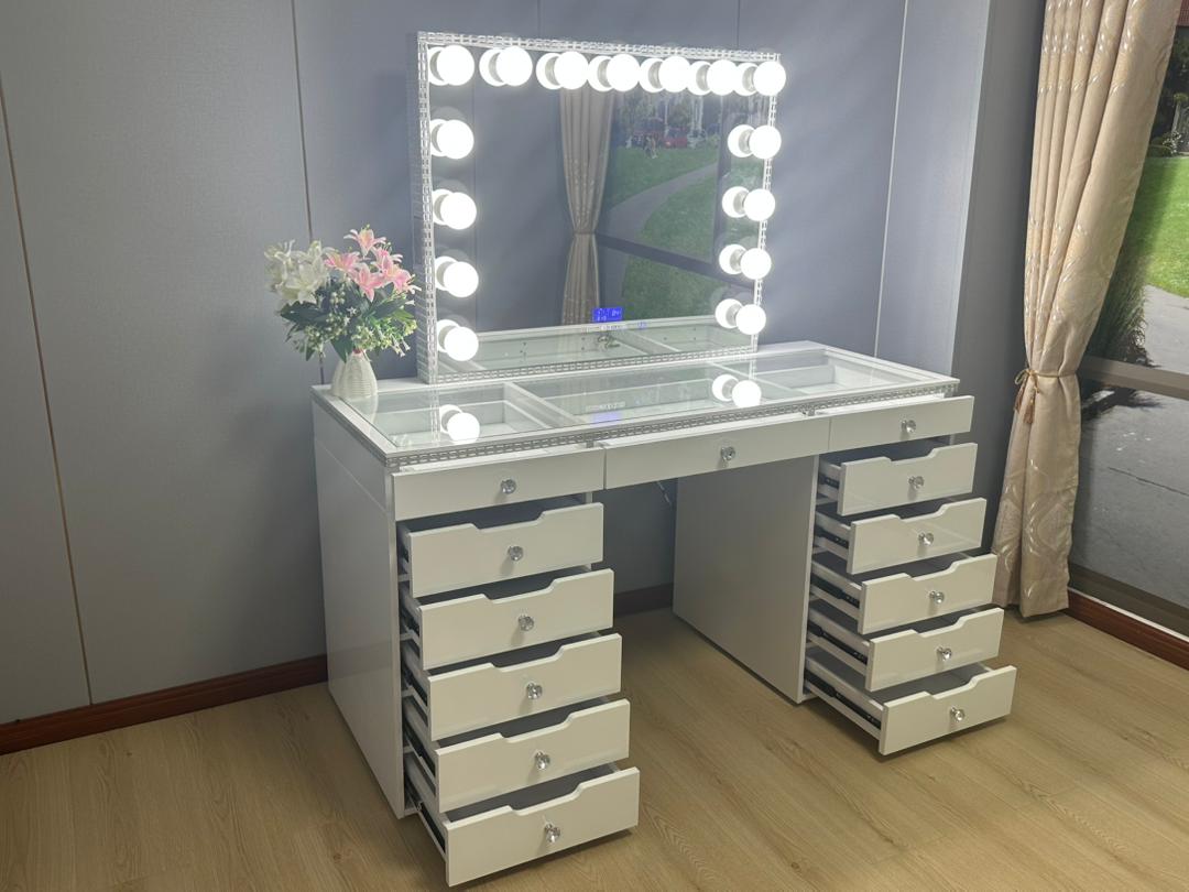 LR-004-WHITE CRYSTAL - Zara Warehouse